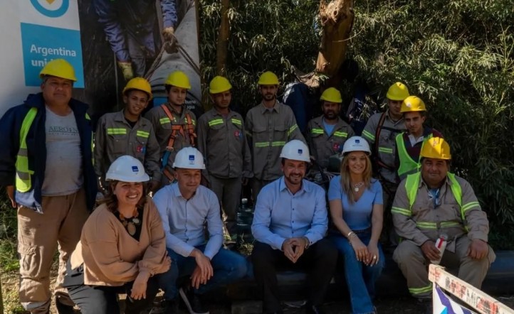 Malena Galmarini, Ariel Sujarchuk y Carlos Ramil recorrieron una importante obra de agua potable ...