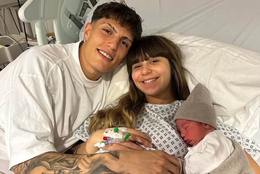 Nació el hijo de Alejandro Garnacho: le pusieron un nombre que hace ...